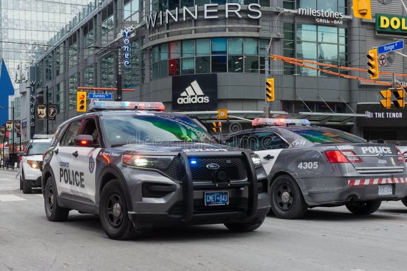 Police car in Toronto editorial photo. Image of protection - 315947751