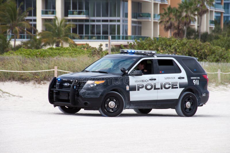 220 Photos de Miami Police Department Livery - Photos de stock ...