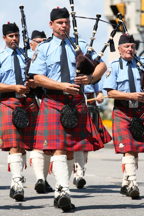 Police Pipes and Drums editorial photography. Image of police - 6090827