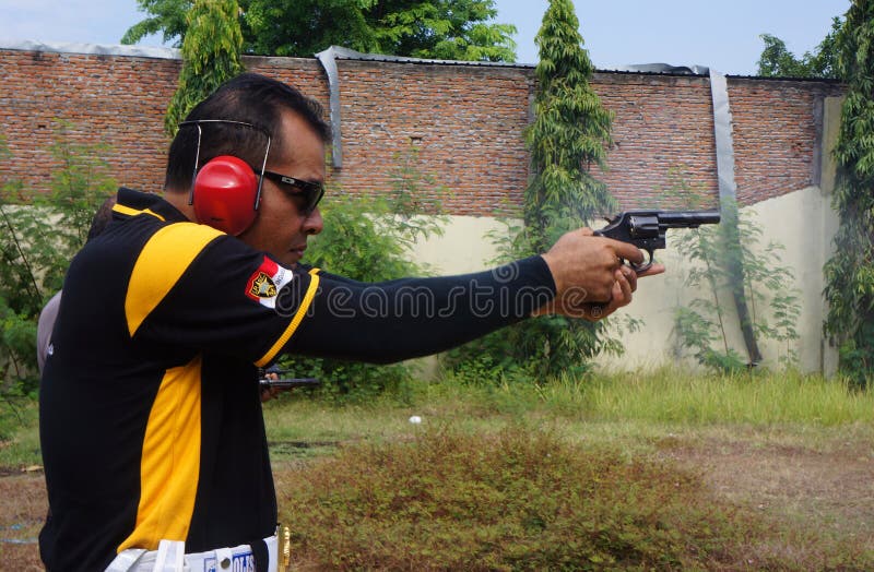 Police practice shooting editorial stock photo. Image of fire - 46861103