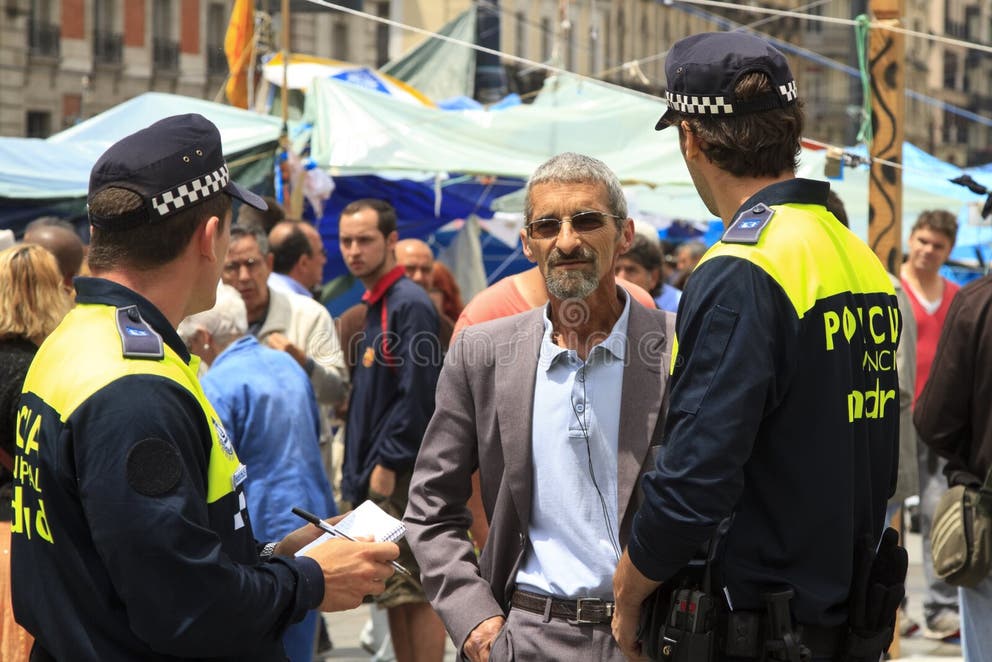 Police questioning a man editorial stock image. Image of choices - 20031244