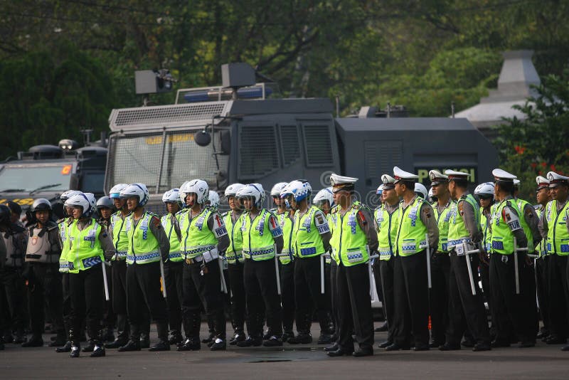 Police editorial image. Image of highway, official, ready - 43032760