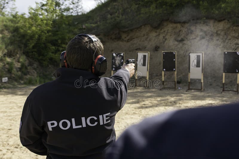 Police shooting editorial stock image. Image of target - 147761734