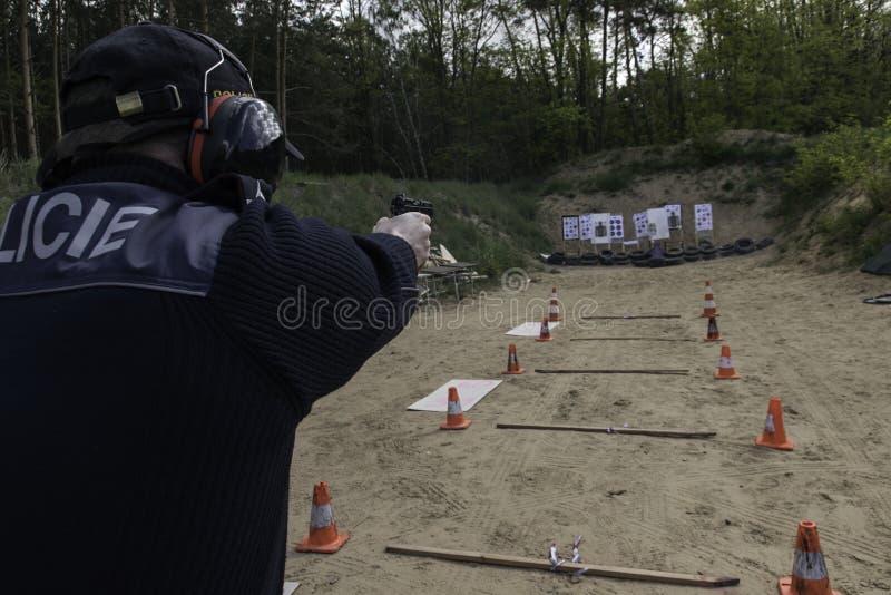 Police shooting editorial image. Image of target, machine - 147762205
