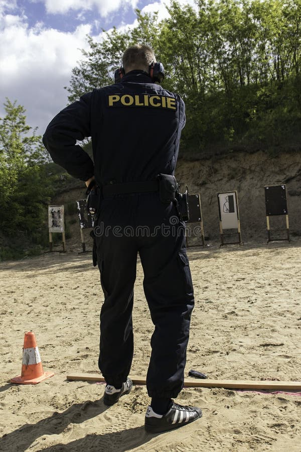 Police shooting editorial stock photo. Image of aiming - 147762273