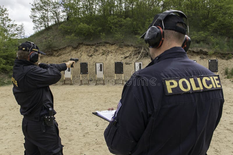 Police shooting editorial image. Image of aiming, soldier - 147788430