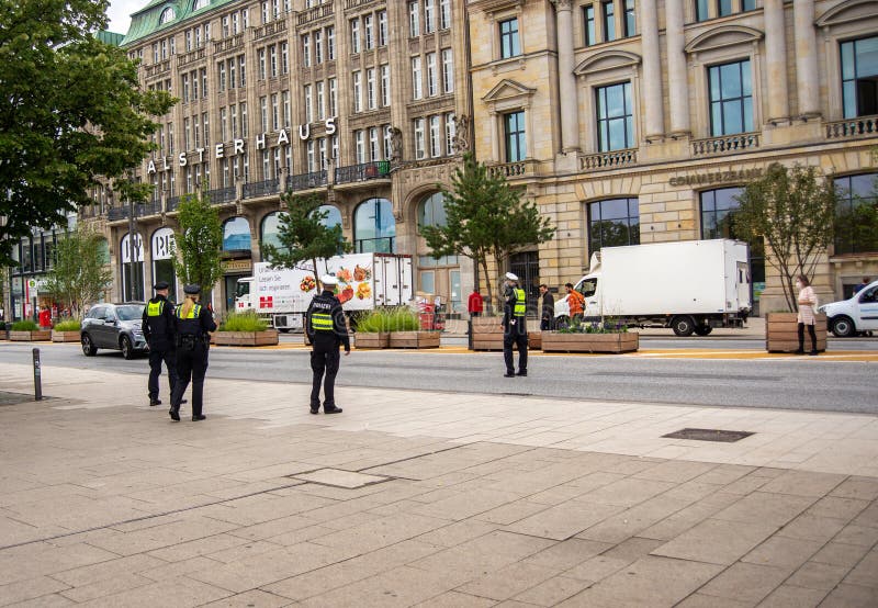Police stopping car editorial stock image. Image of binnenalster ...