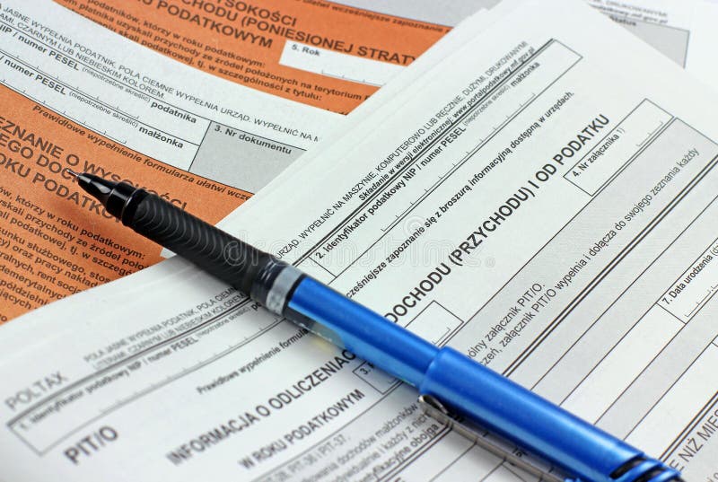 Polish tax form (PIT-36) editorial photography. Image of finance - 67645447