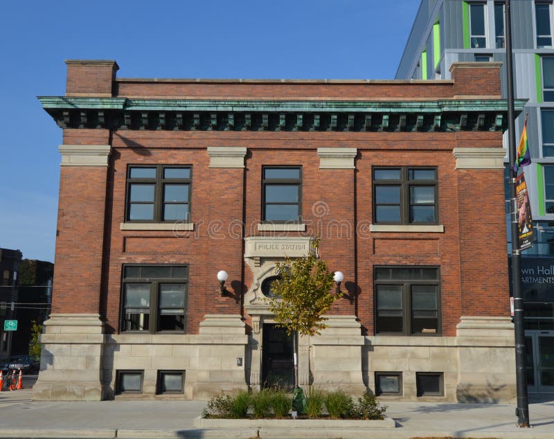 Polisstation redaktionell arkivbild. Bild av polisdistrikt - 45998357