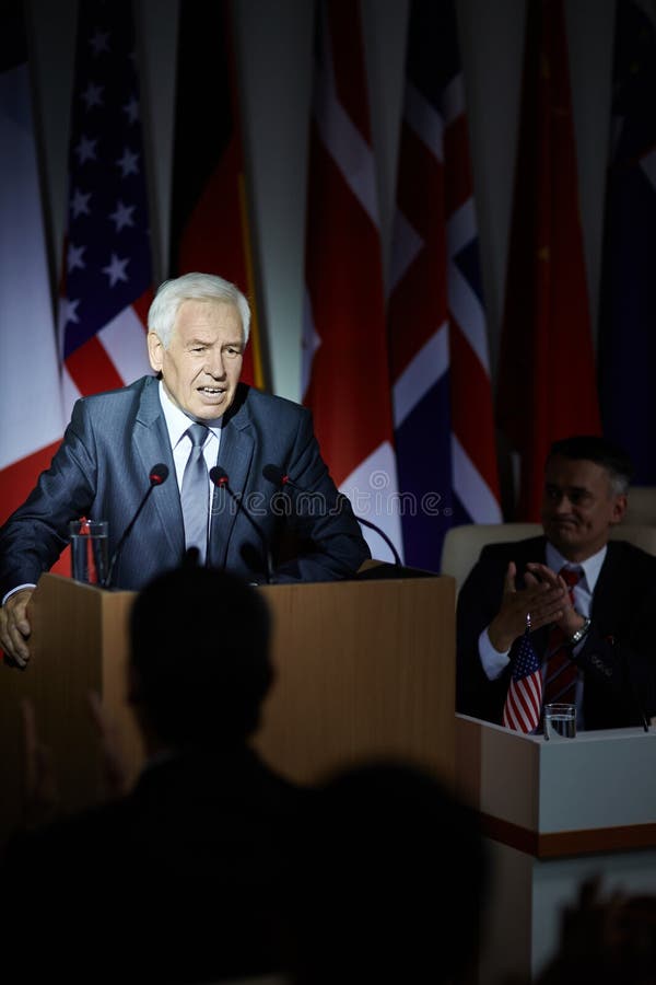 Politische Rede stockfoto. Bild von sammlung, konferenz - 79442170