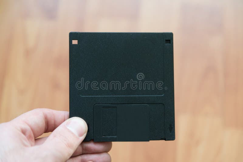 Vecchio Dischetto 5 25 Pollici Con 3 5 Floppy Disk Di Vari Colori Con ...