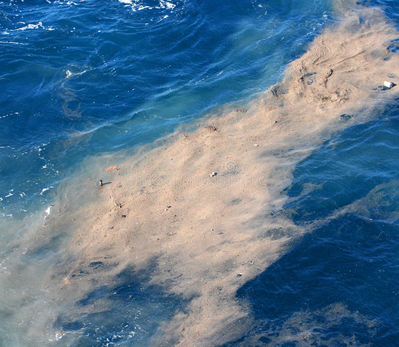 Pollution d'eau de mer photo stock. Image du déchets - 25980432