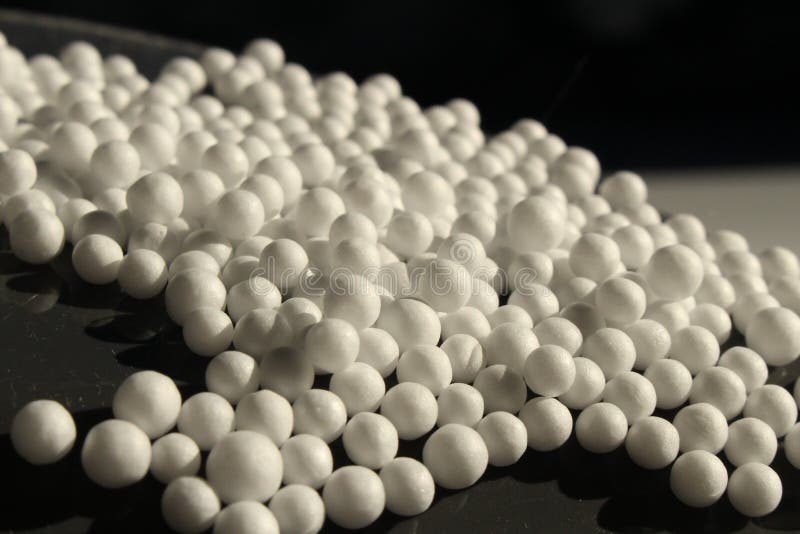 Polystyreen stock afbeelding. Image of donker, behang - 81893593