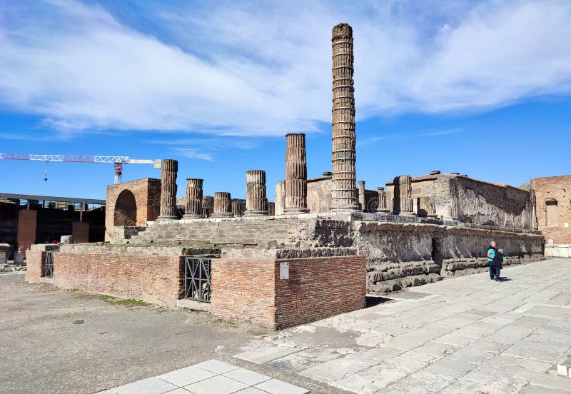 Pompei - Tempio Di Giove Nella Piazza Del Foro Editorial Photo - Image ... Pompei - Tempio Di Giove Nella Piazza Del Foro Editorial Photo - Image ...