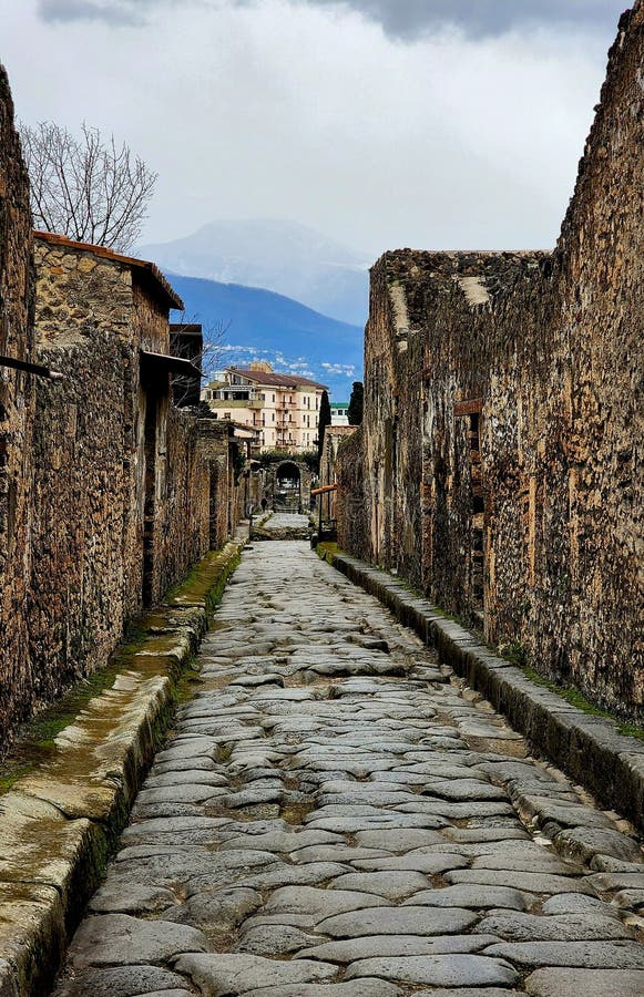 Pompeii Archaeological Park, Italy Editorial Stock Photo - Image of ...