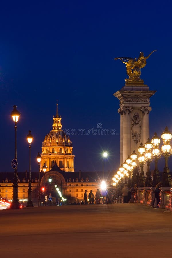 Pont Alexandre III stock image. Image of vertical, night - 1362673