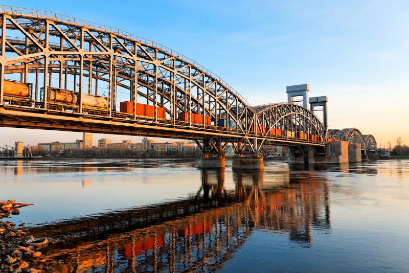 83,400 Photos de Pont De Chemin De Fer - Photos de stock gratuites et ...