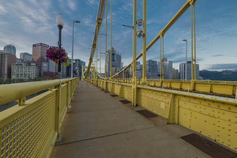 Pont De Clemente De Roberto Photo stock éditorial - Image du contemporain, construit: 59462198