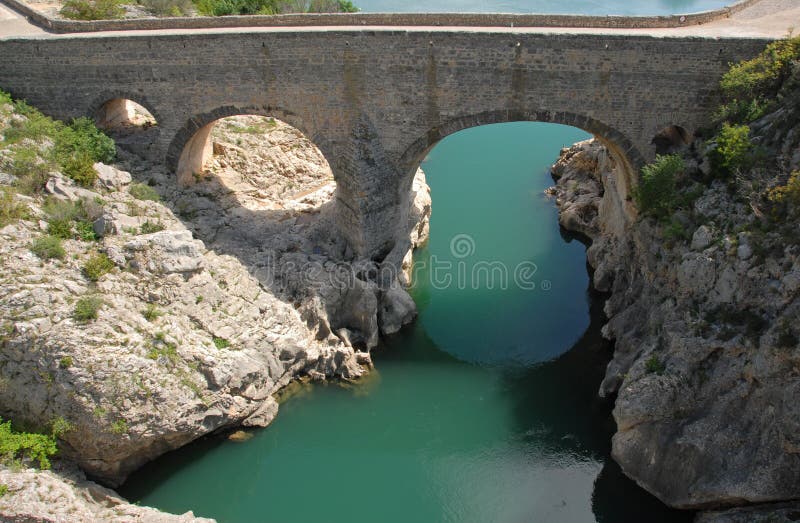 Pont du diable, Herault imagen de archivo. Imagen de puente - 9116799