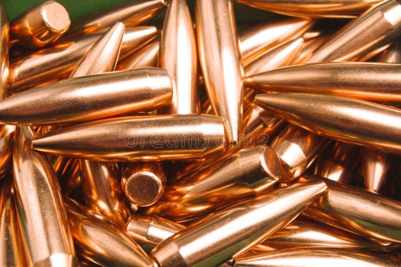 Pontas da bala do rifle imagem de stock. Imagem de luta - 31071467