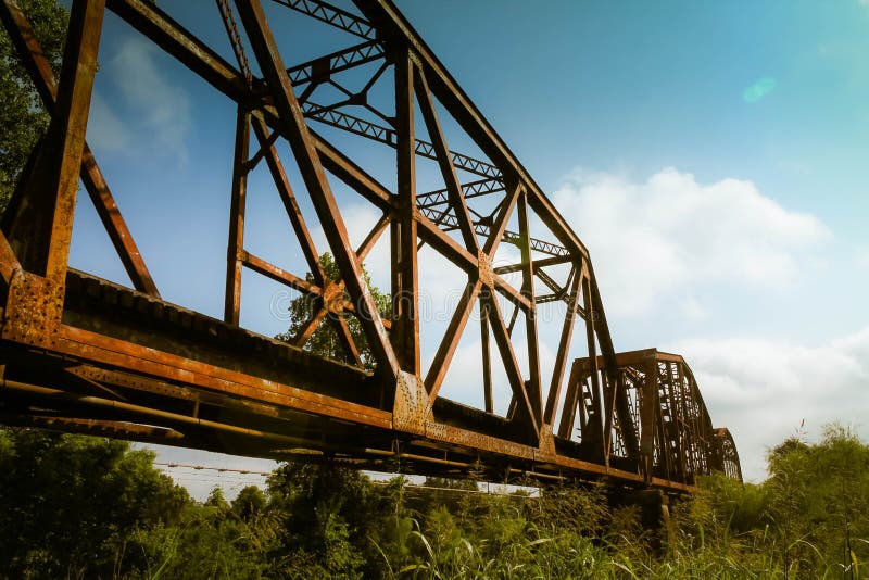 Ponte Caminhada De Ferro Antiga San Felipe Texas Imagem de Stock ... Ponte Caminhada De Ferro Antiga San Felipe Texas Imagem de Stock ...