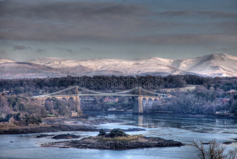 Ponte de Menai foto de stock. Imagem de ponte, norte - 23236564