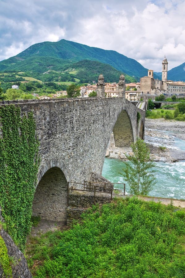 Ponte Del Gobbo. Bobbio. L'Emilia Romagna. L'Italia. Immagine Stock ...