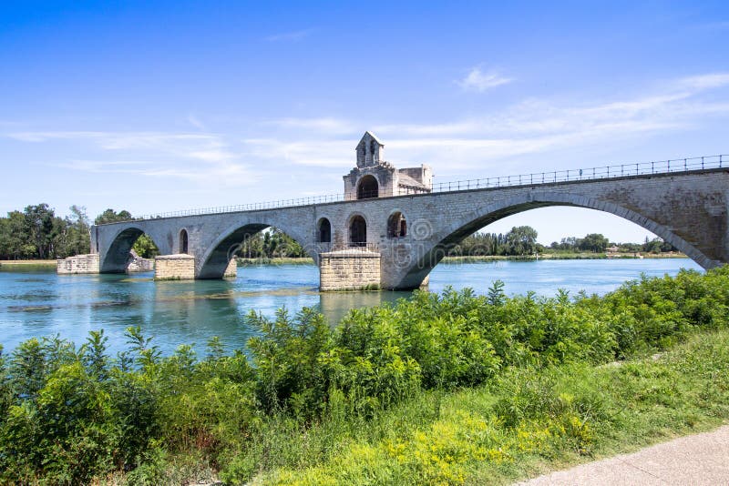 Ponte Di Benezet Del San, Avignone, Francia Fotografia Stock - Immagine ...