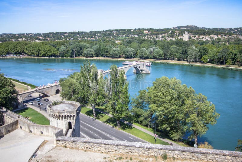 Ponte Di Benezet Del San, Avignone, Francia Fotografia Stock - Immagine ...