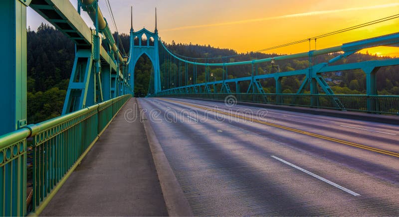 Ponte Do St John Em Portland Oregon, EUA Foto de Stock - Imagem de ...