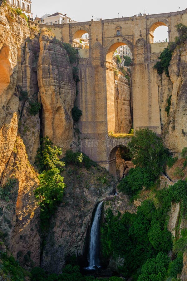 Ponte De Ronda, A Andaluzia, Espanha. Imagem de Stock - Imagem de cena ...