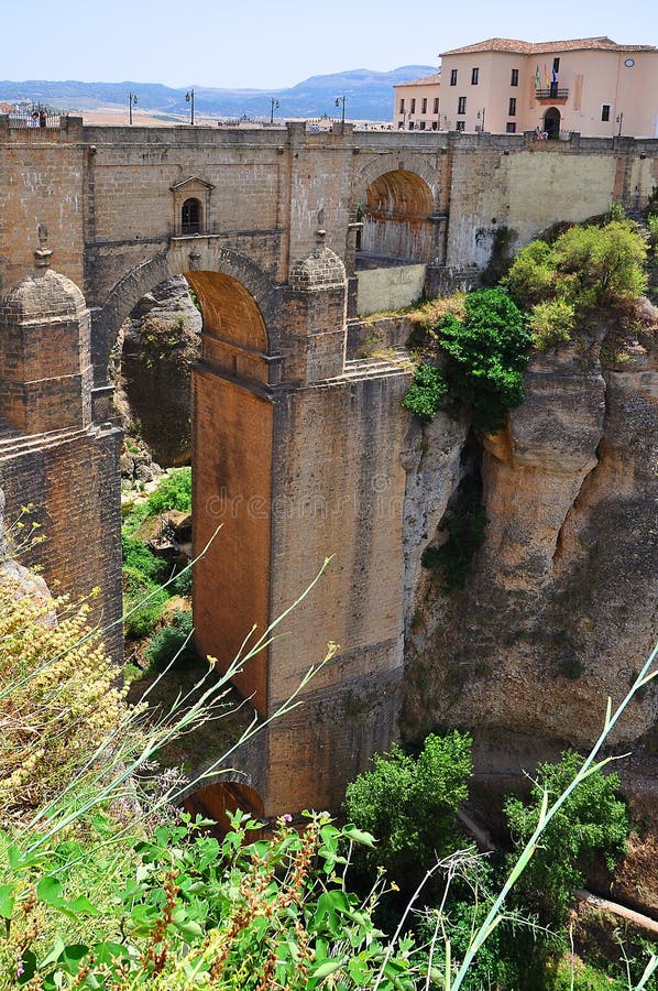 Ponte Nova Em Ronda, Espanha Imagem de Stock - Imagem de rocha ...