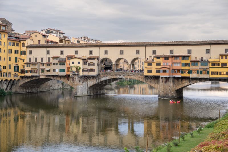 Ponte Vecchio Bridge and Arno River, Florence, Italy Stock Photo ...