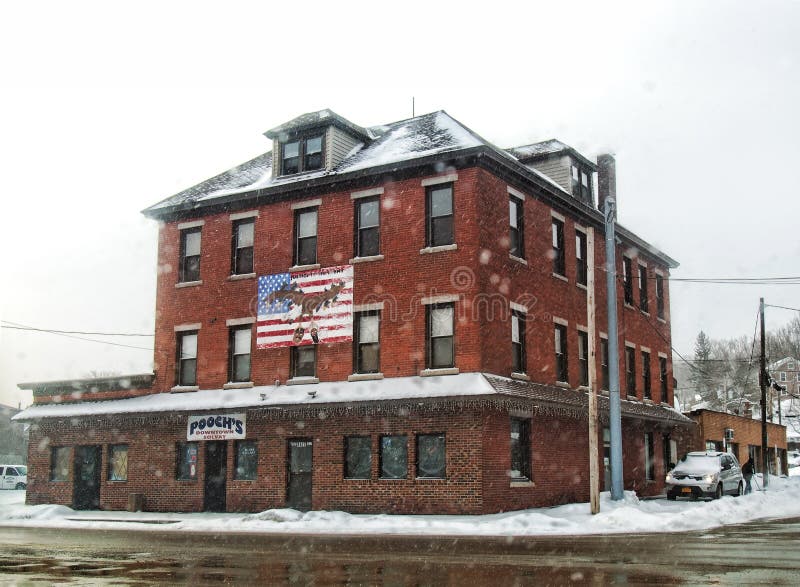 Pooch`s Bar, Solvay, New York Editorial Image - Image of beverage ...