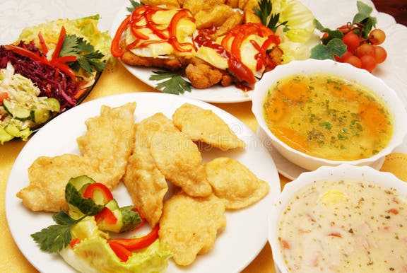 Pools eten stock afbeelding. Image of organisch, zout - 20659587