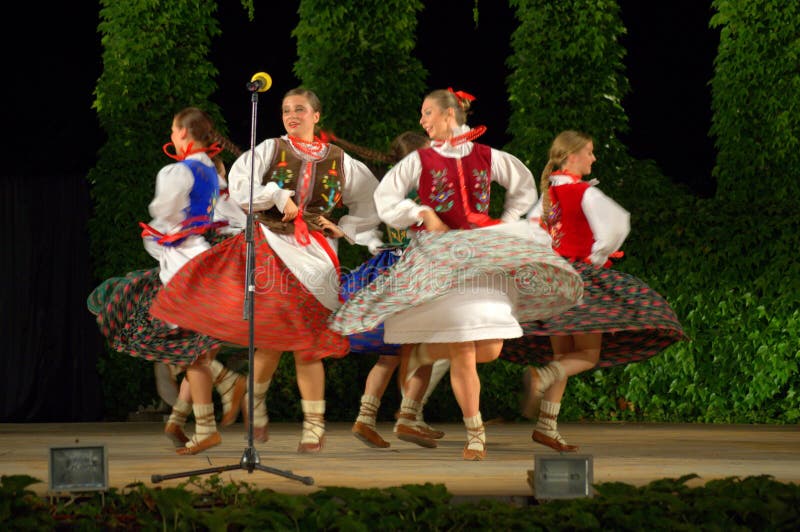 Poolse Uitvoerders Bij Het Festival Van Varna, Bulgarije Redactionele ...