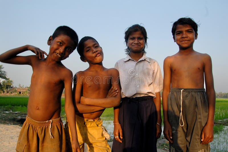 Poor Children in India editorial photo. Image of environment - 20874611