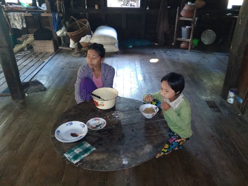 Poor Family editorial image. Image of family, myanmar - 118027780