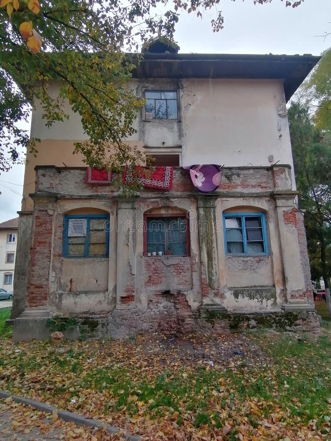 Poor life in the slums stock image. Image of beach, asia - 108534817