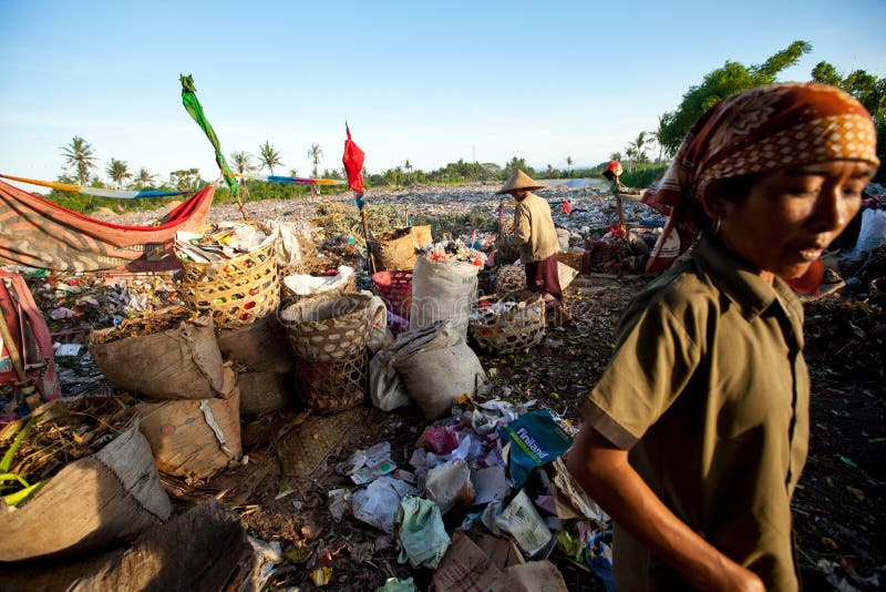 Poor People Working in a Scavenging at the Dump Editorial Photography ...