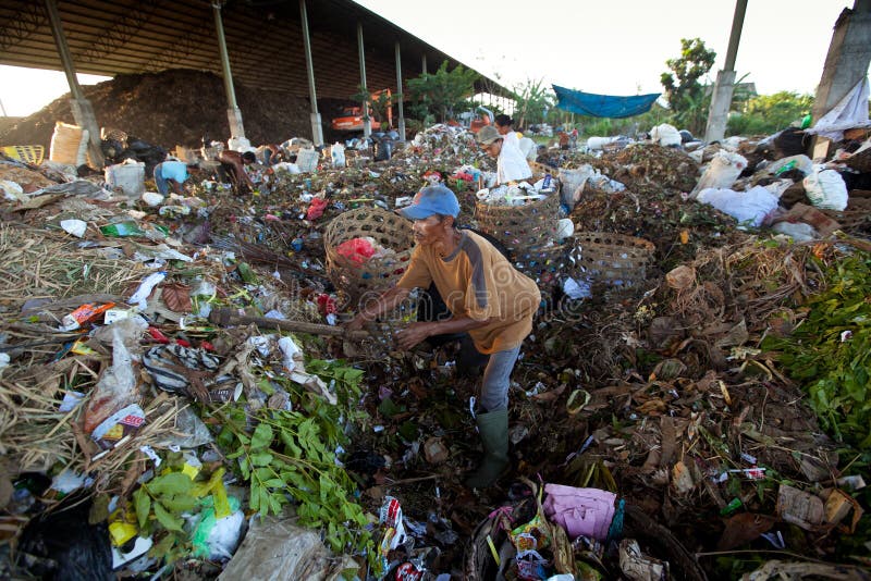 Poor People Working in a Scavenging at the Dump Editorial Photo - Image ...