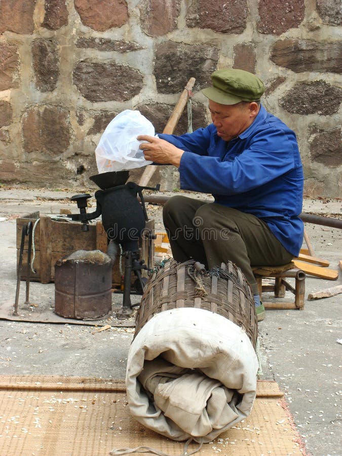 Pop rice maker. editorial image. Image of hunan, maker - 107595455
