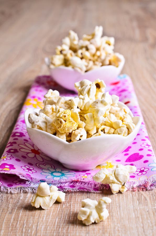 Popcorn stock image. Image of dish, popcorn, house, buttered - 48551571