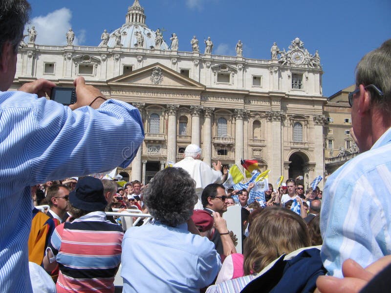 Pope Francis I among People Crowd, Rome, Italy Editorial Stock Photo ...