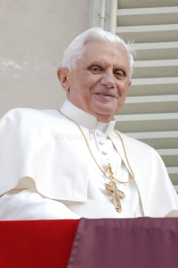 Pope Joseph Benedict XVI editorial photo. Image of faithful - 28389591