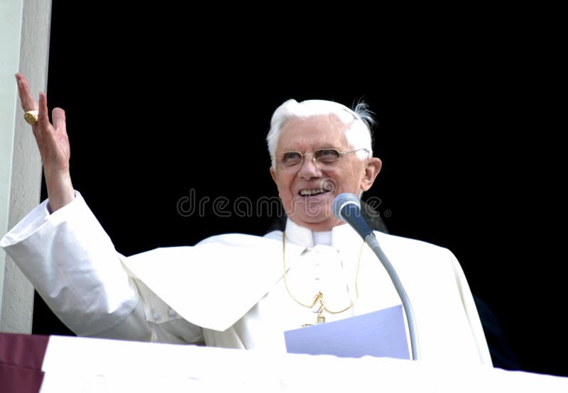 Pope Joseph Benedict XVI editorial image. Image of mass - 28389640