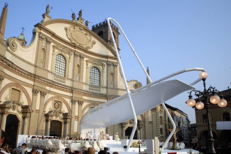 Pope Joseph Benedict XVI editorial image. Image of papal - 28389890