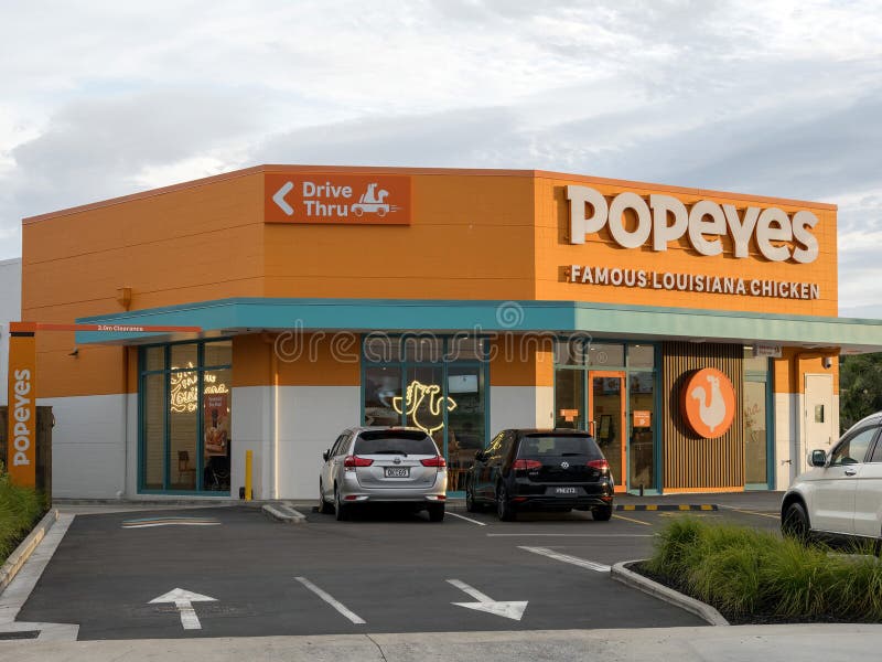 Popeyes Fast Food Restaurant with Drive Thru with Parking Editorial ...