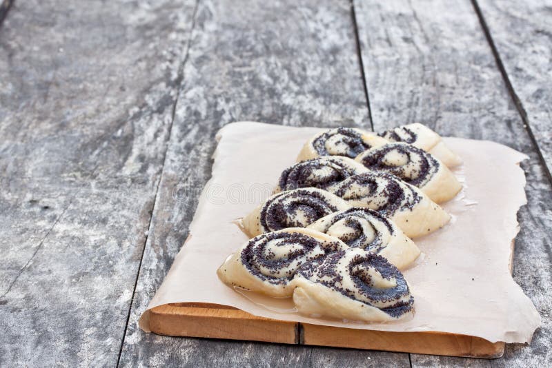 Poppy Seed Roll Half Stuff Table Stock Photos - Free & Royalty-Free ...