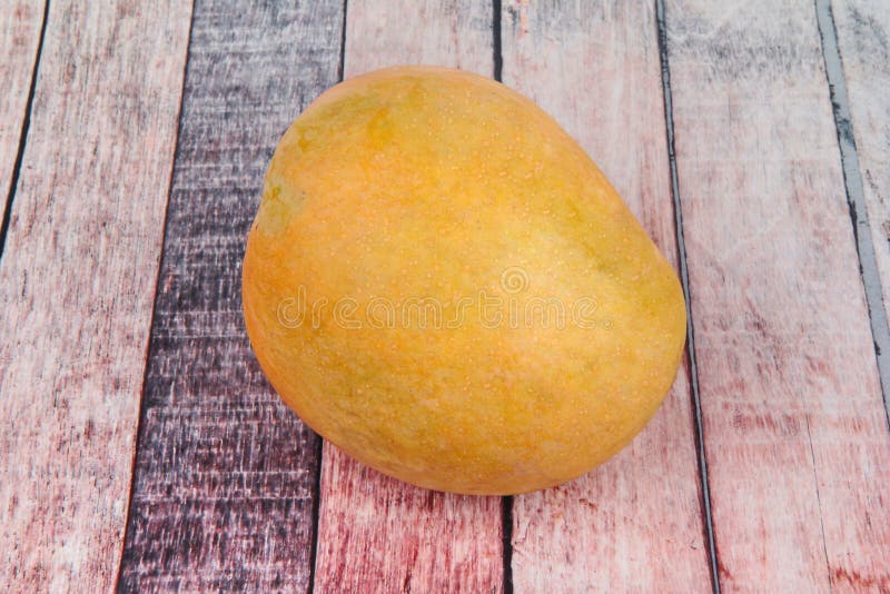 Popular Fruit,Ripe Orange Red R2E2 Mango. Stock Photo - Image of mango ...